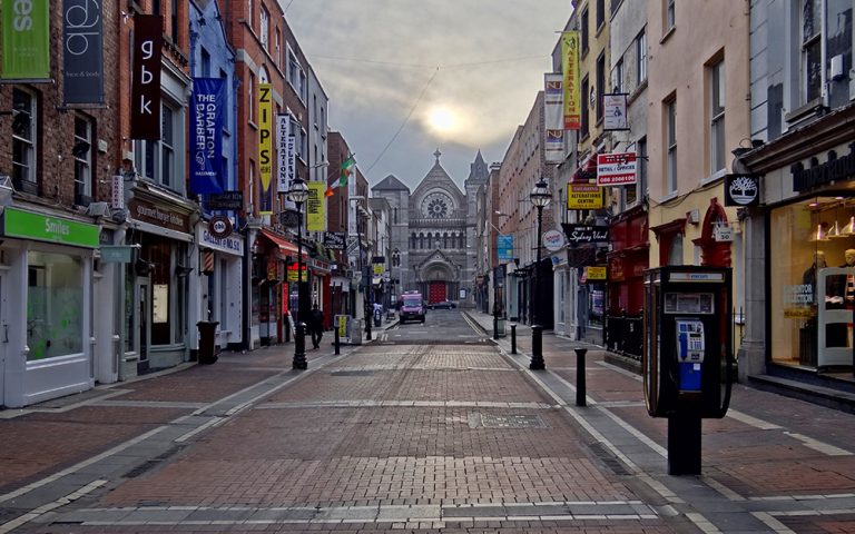 Dablin – grad dvoraca, mostova i Kelta! | Play Travel